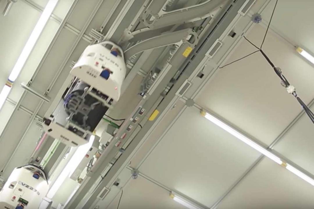 Overhead Hoist Transport OHT - Cleanroom Connect
